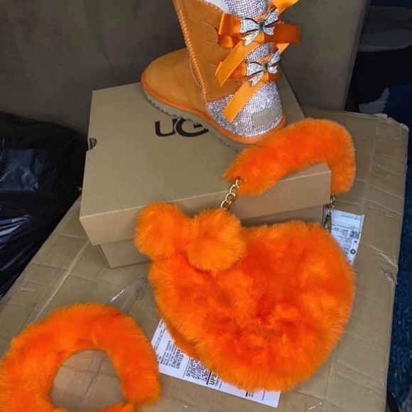 UGG | Bags | Uggs Ugg Bags Ugg Headband | Poshmark